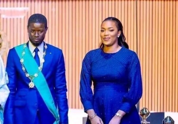 A la découverte d’Absa Faye : De l’étudiante à seconde épouse de ...